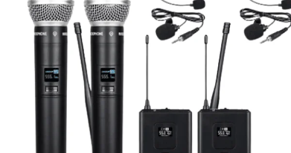 ITC T-524UT UHF FM 4-Channel Wireless Microphone with 2 Handheld Mics ...