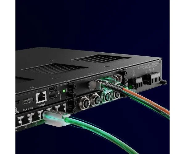 SIEMENS RUGGEDCOM RST2228P Rack-Mount Switch